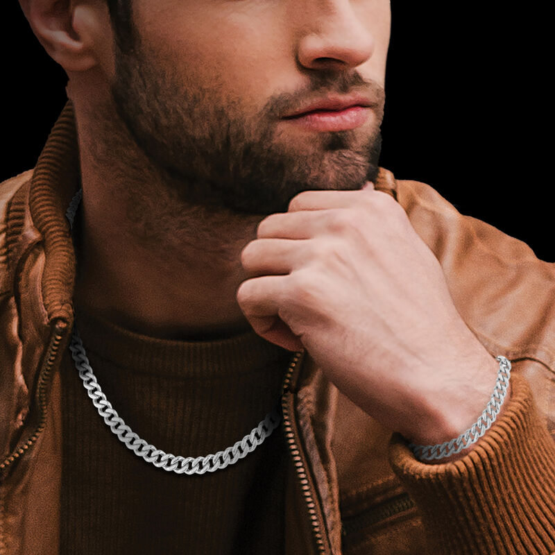 The Icon Curb Link Chain with FREE Matching Bracelet
